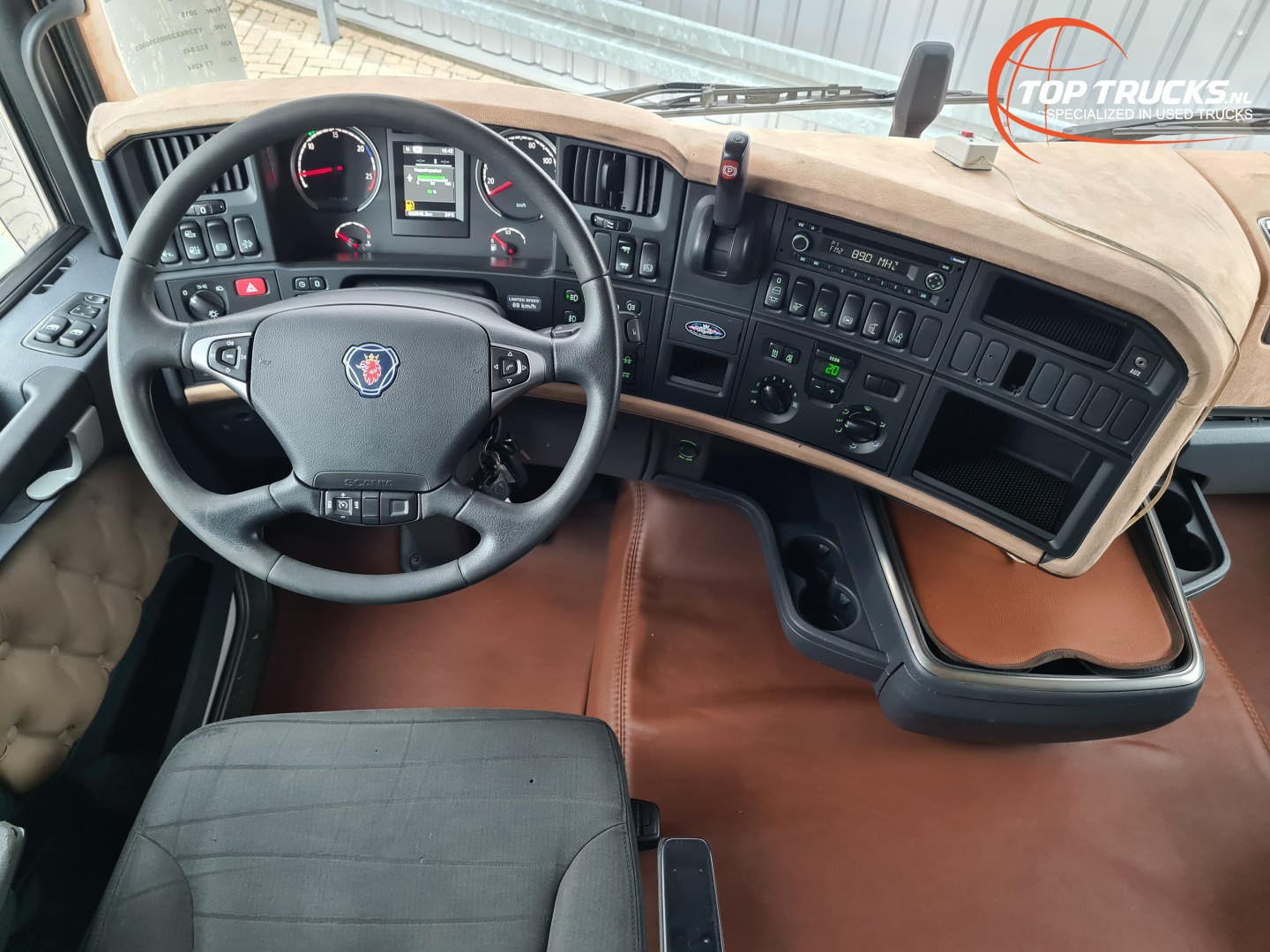 Scania R New Generation Innenraum - www.inf-inet.com